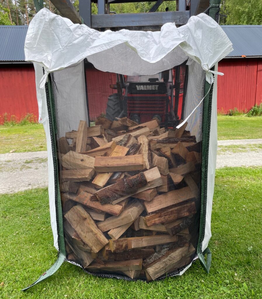 Köp Vedsäckar - Ventilerade för att veden ska torka snabbare - Todd Timber