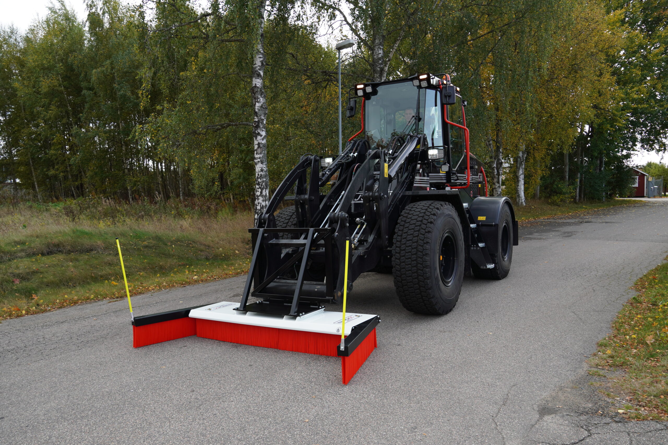 Sopborste med sidoborstar - fäste SMS/Trima, bredd 3000 mm - Todd Timber